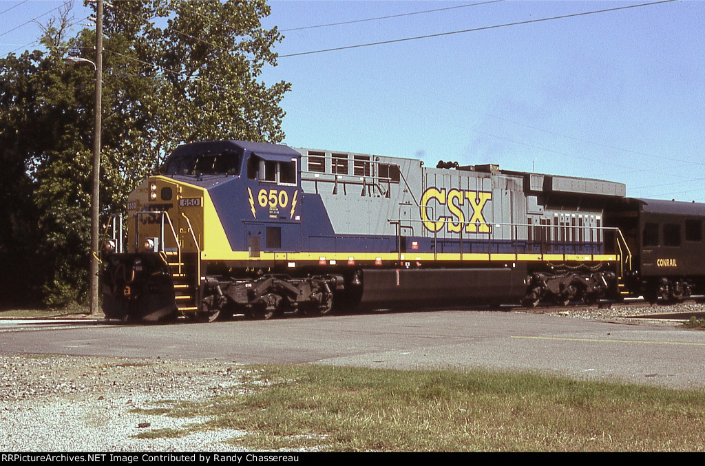 CSX 650